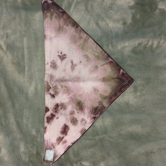 Rabbit Skins | Accessories | Nwot Velcro Tiedye Baby Bandana Bib In ...